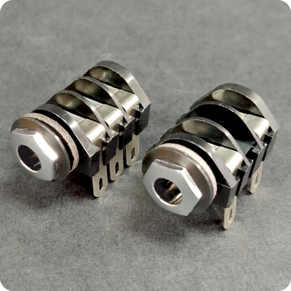 Add 'Cliff' jack sockets to your purchase. - Fuzzcases